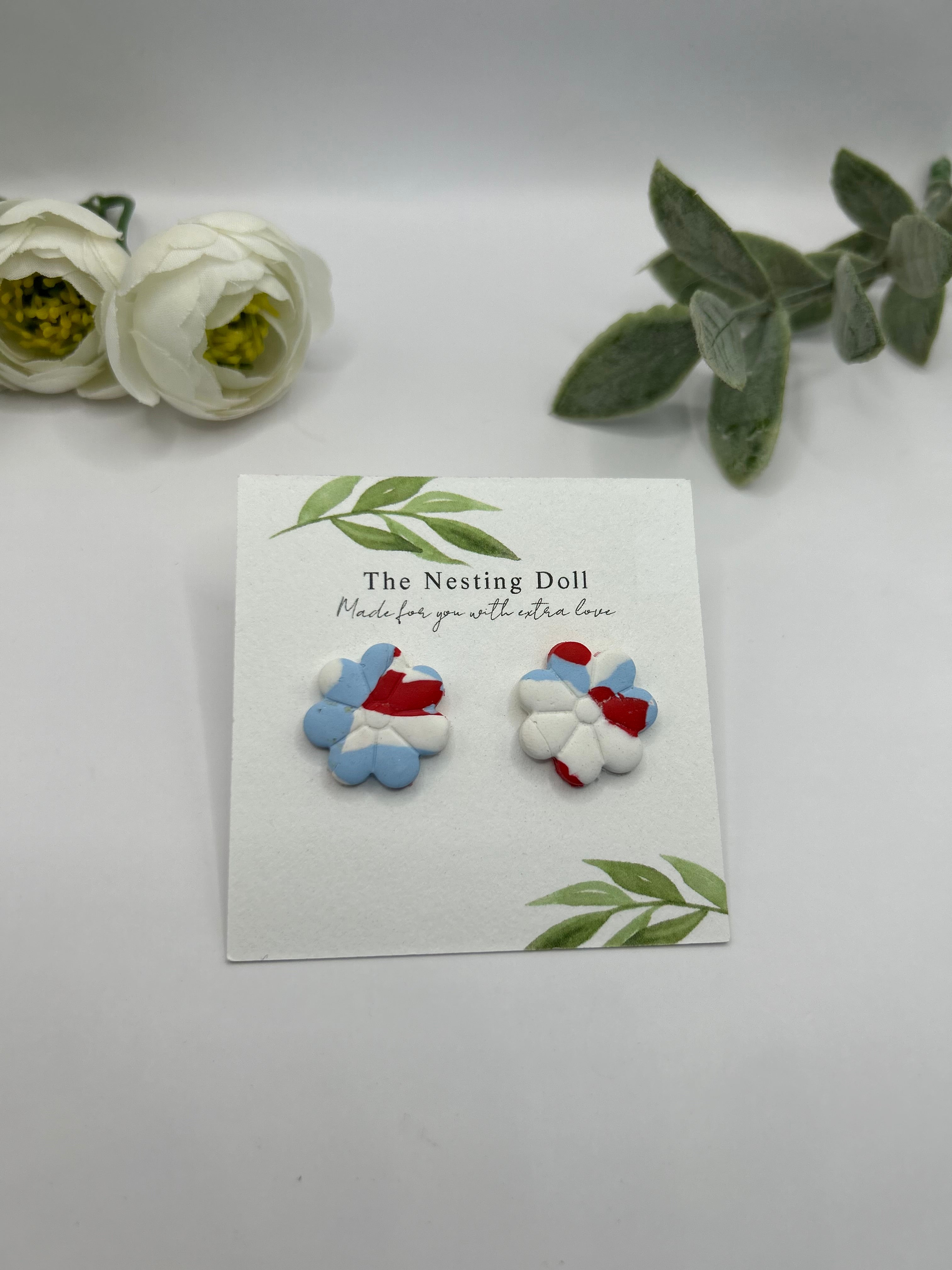 RWB Flower Stud – The Nesting Doll